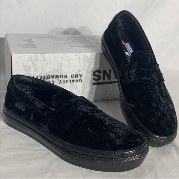 Vans | Shoes | Vans Skate Style 53 Velvet Black Loafers Shoes Black New ...